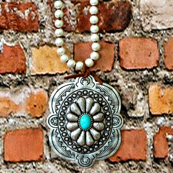 Jewelry | Pearl And Silver Concho Necklace | Poshmark
